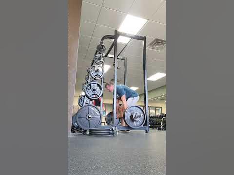 Week 10 Day 2 Stiff-Leg Deadlift 260 lbs - YouTube