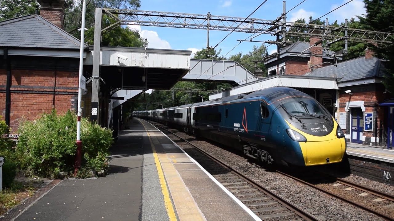 Spotting at Poynton Railway Station, Cheshire 14/07/2022 - YouTube
