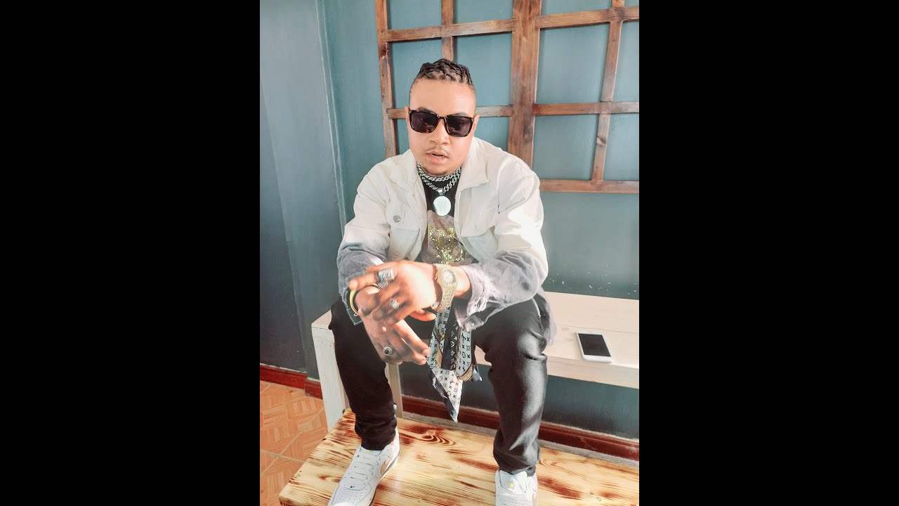 CHIKUZEE -"NDIO NILIJIPAKA MKOROGO! 'BLEACH!" - YouTube