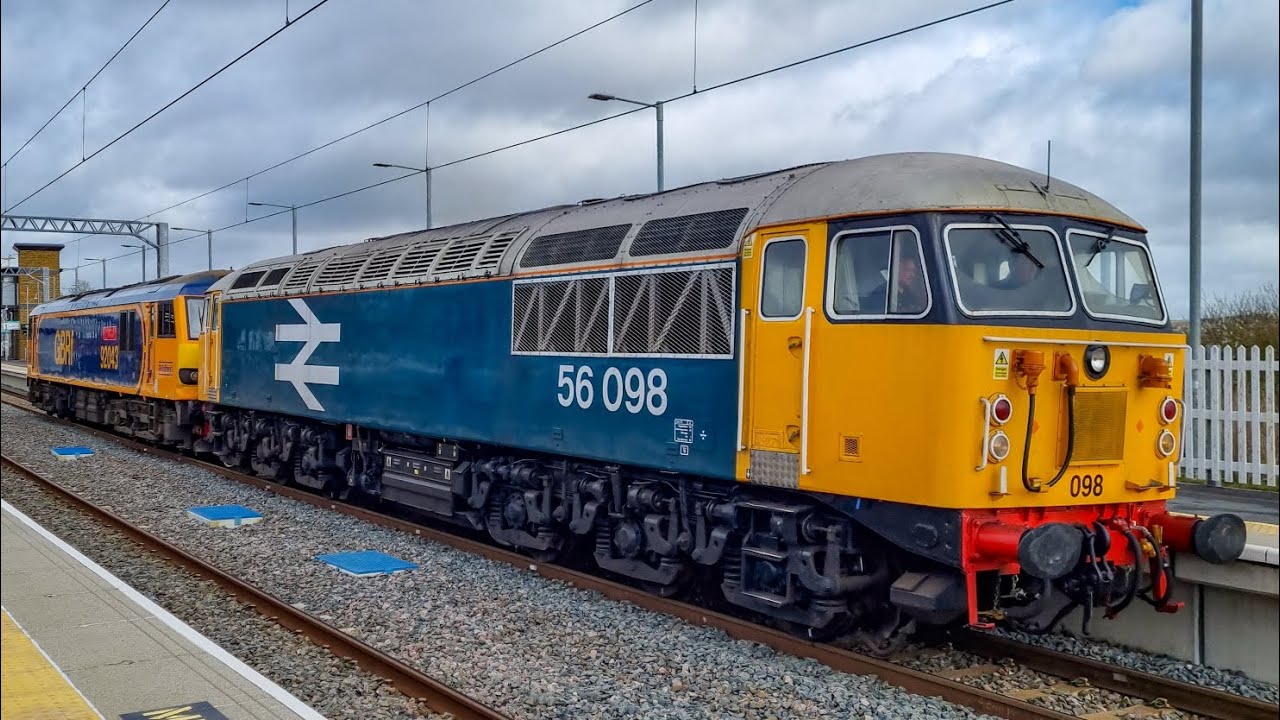 GBRf 56098 1st week back in service!! - YouTube