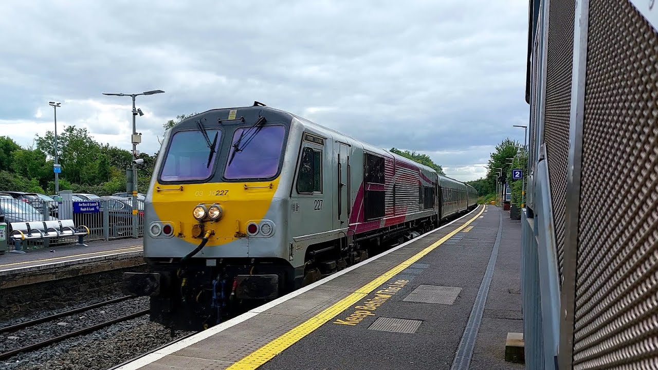 Class 201 Enterprise Bolting Past Platform Of Rush & Lusk - YouTube