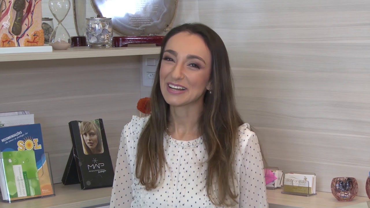 A Dra CAROLINA BARONE explica como dar aquela valorizada no seu visual ...