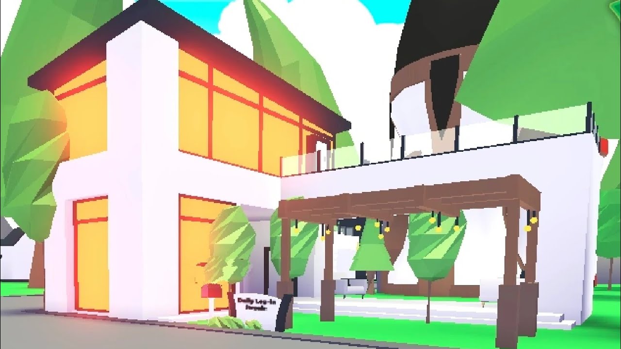 BRAND NEW ROOF HOUSE 😨 (Adopt Me) - YouTube