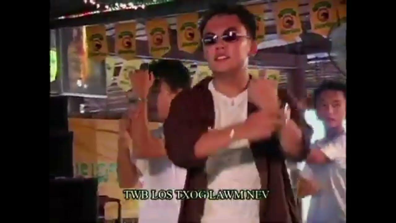 Tus Hlub Kuv Tuaj Lawm | Peev Xwm | Instrumental (Karaoke) - YouTube