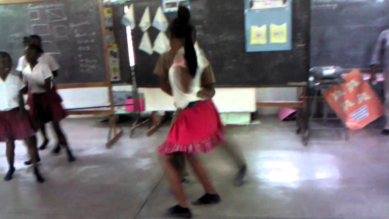 Cascade Primary Dancers - "The Dinky Mini" - YouTube
