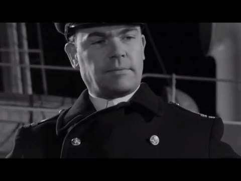 Titanic A Night to Remember Ismay gets onto a lifeboat movie tell GamerCassPlays