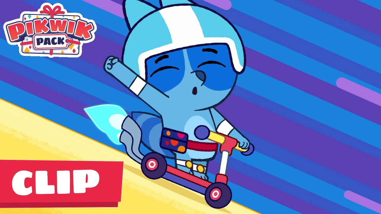 Axel's Amazing Scooter Stunt🎁 Pikwik Pack | New Episodes on Disney ...