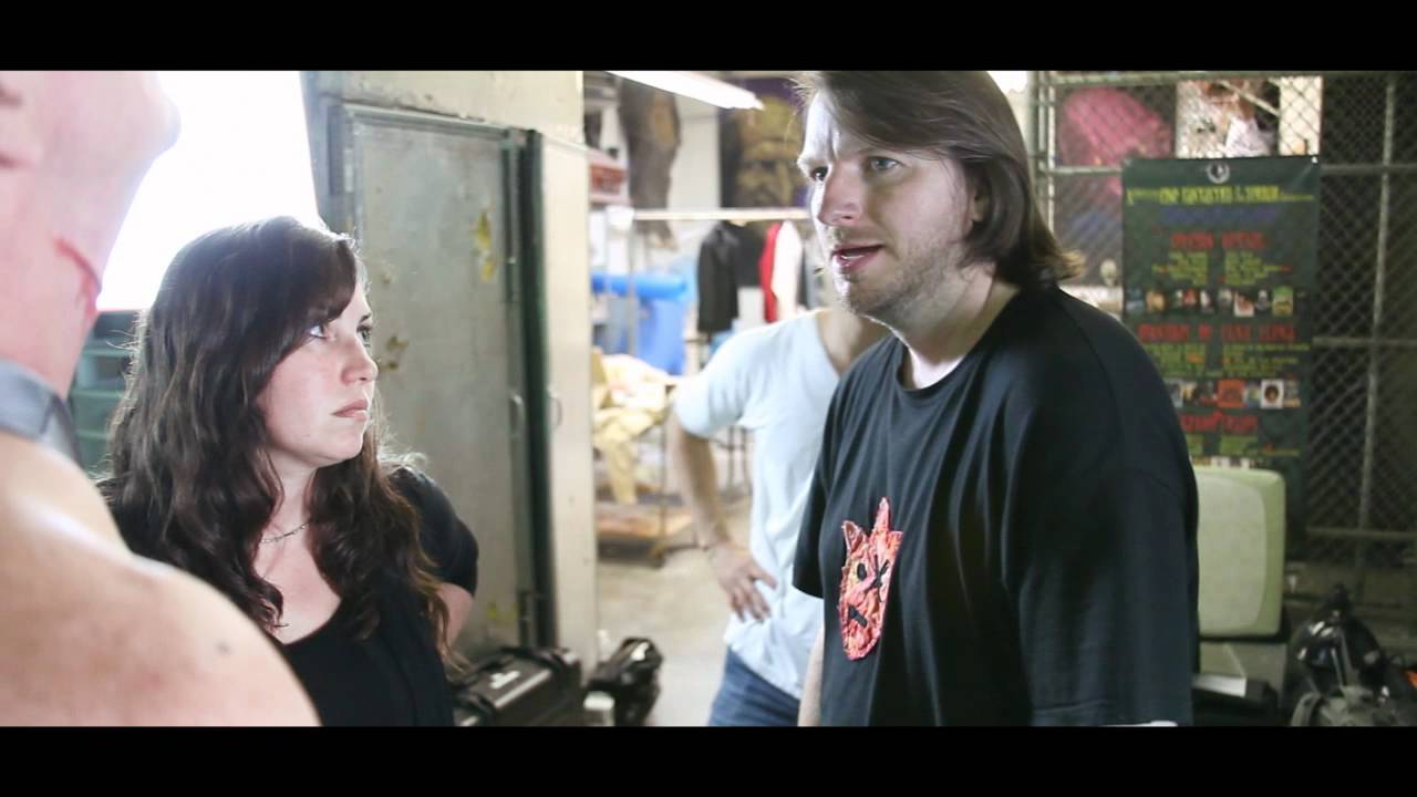 FathersDay_CreatingThePoster_A2DG_HD720p.mov - YouTube