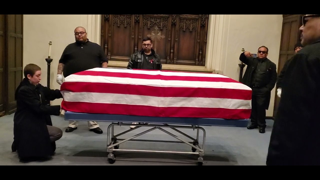 Military Funerals - YouTube