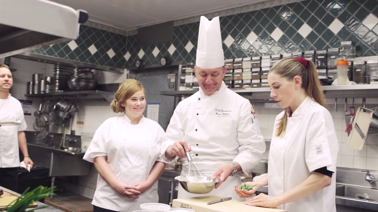 Chef Apprentice School Program from CASA - YouTube