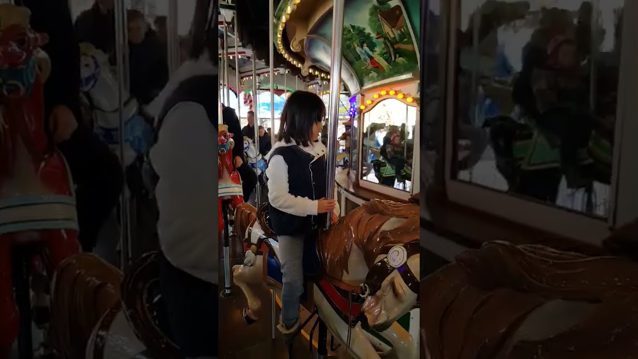 Hershey Park Carousel Candyland - YouTube