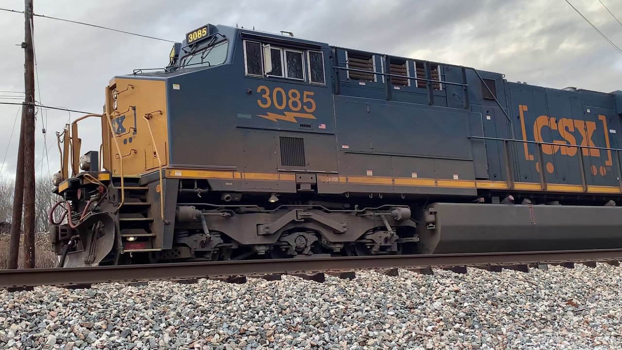 Es44ac-h backing to train - YouTube