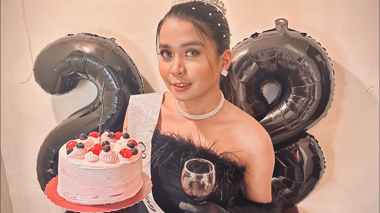 My DIY Birthday Photoshoot || Turning 28th 👸🏻 - YouTube