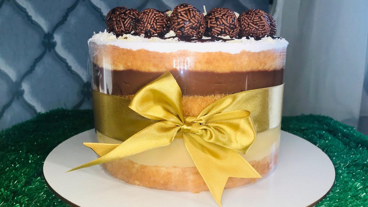 Ideia/modelo de bolo no acetato com ouro branco e brigadeiros - YouTube