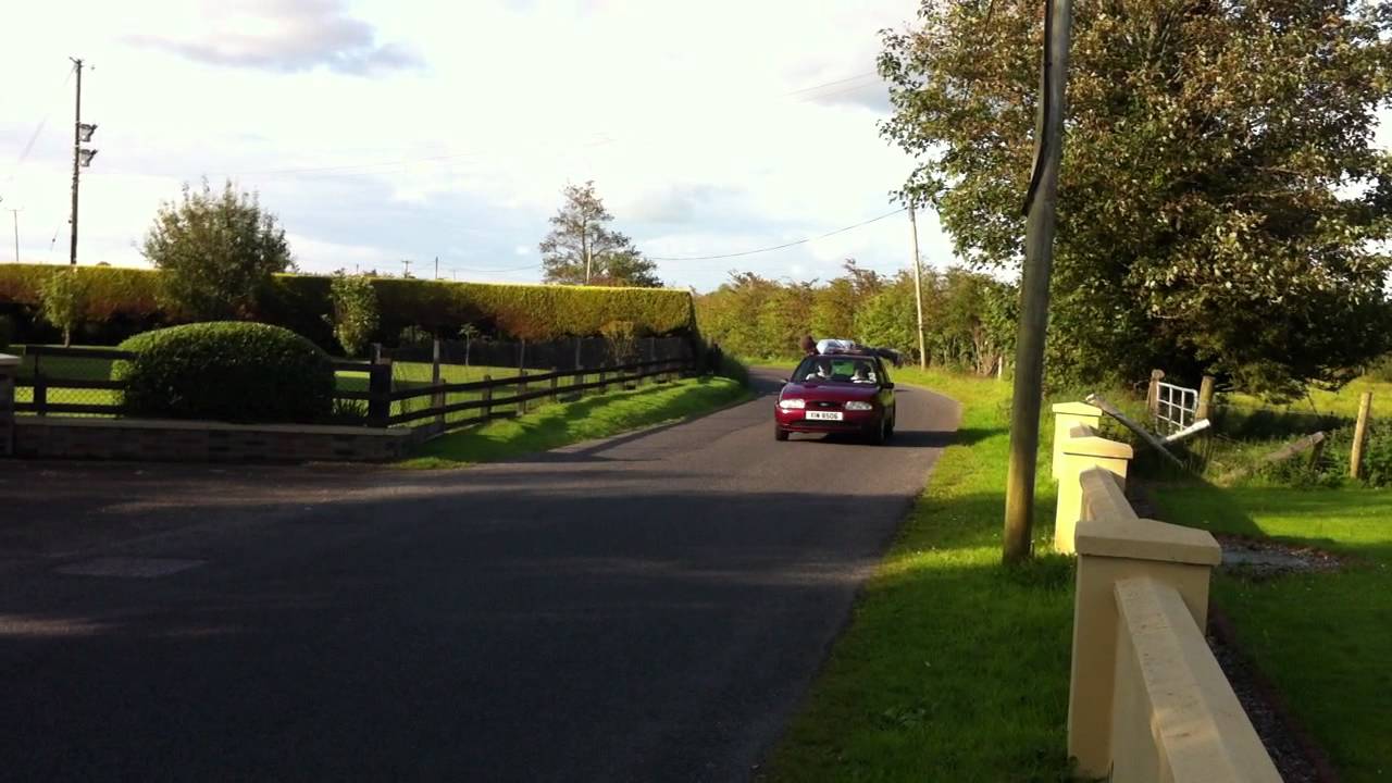 Moving car plank! - YouTube