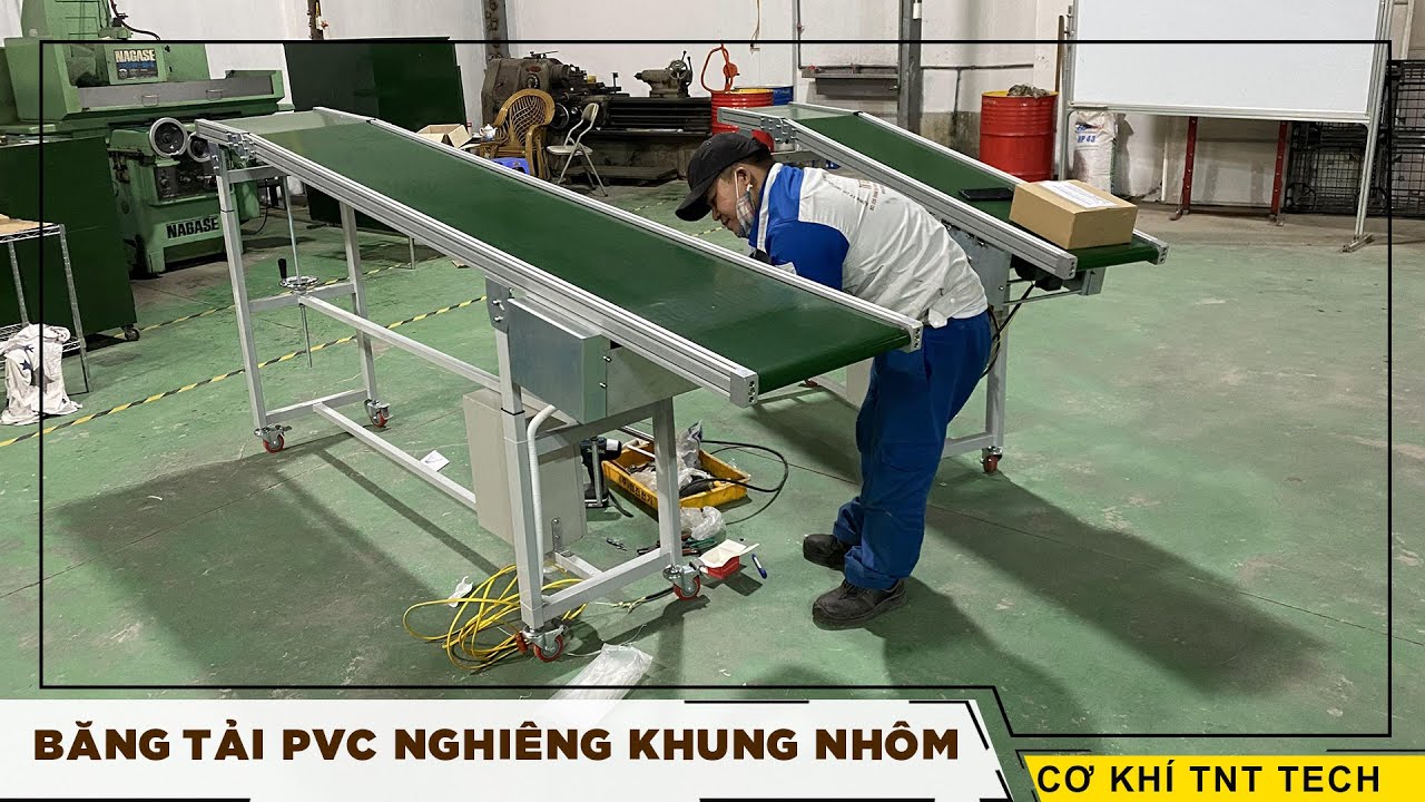 Băng tải PVC nghiêng khung nhôm định hình - Cơ khí TNT tech - YouTube