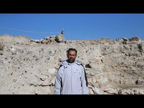Aşağıseyit Höyüğü'nde 4500 Yıllık Yanık Ev ve 2300 Yıllık Kale Gün Yüzüne Çıktı