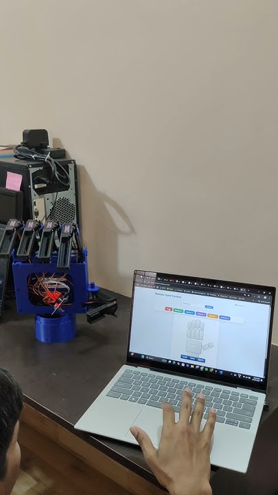 controlling the robot arm - YouTube