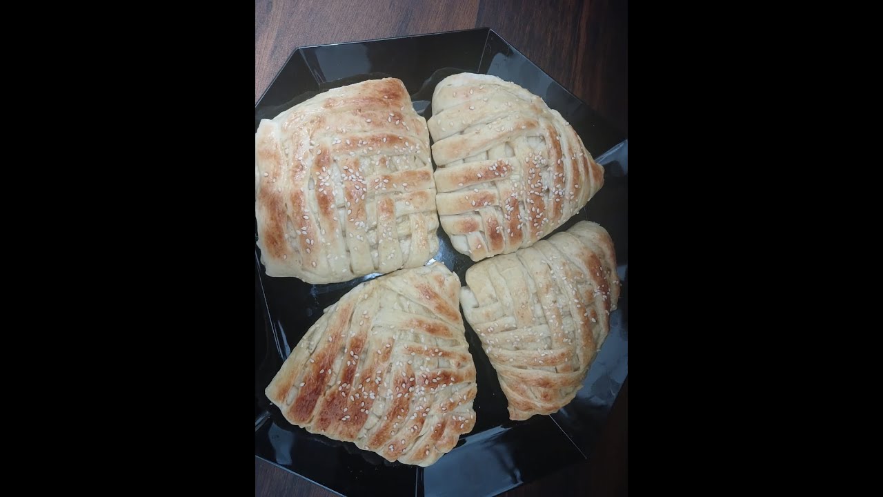 Unique filled chicken bun recipe|easy to make😊|buns by ashi's kitchen🤗 ...