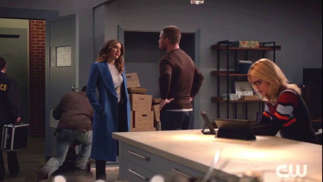 Olicity 7x08 - YouTube