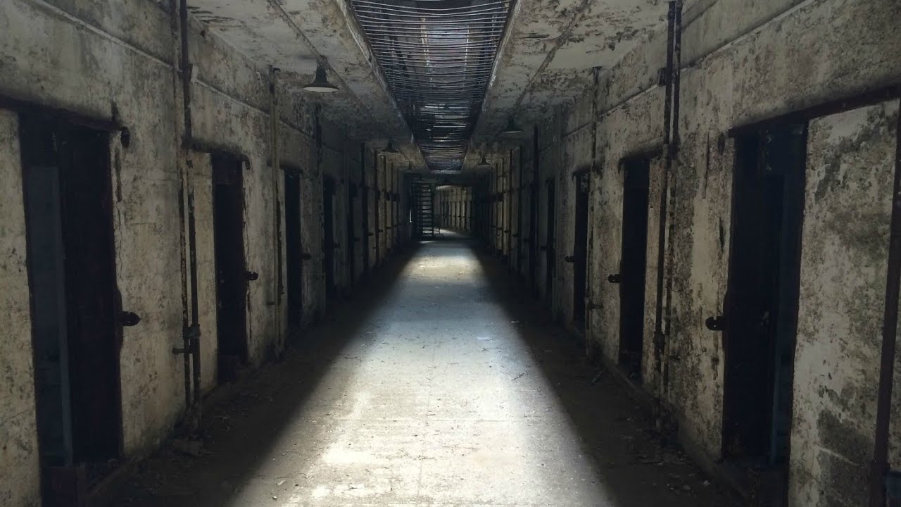 "SOMETHING HAPPENED RIGHT AWAY" At Eastern State PENITENTIARY (HAUNTED ...