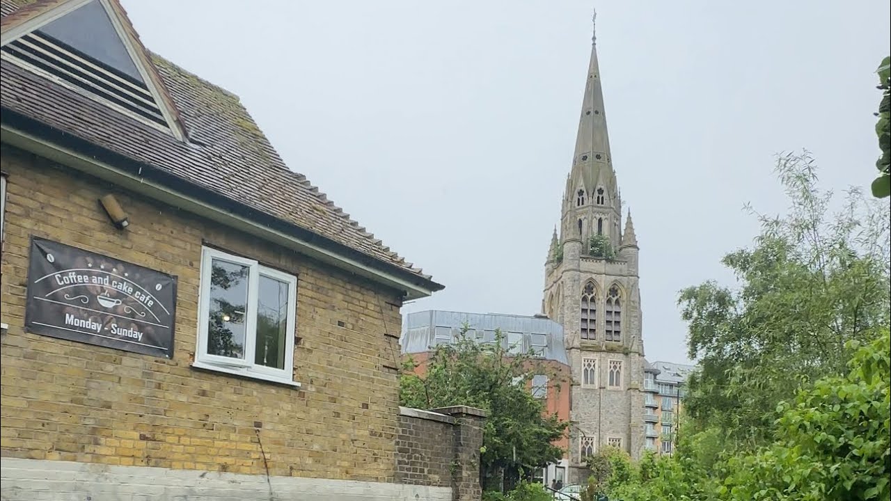 Rainy Day In Feltham London Bridge House Pond #vlog #lifeinuk # ...