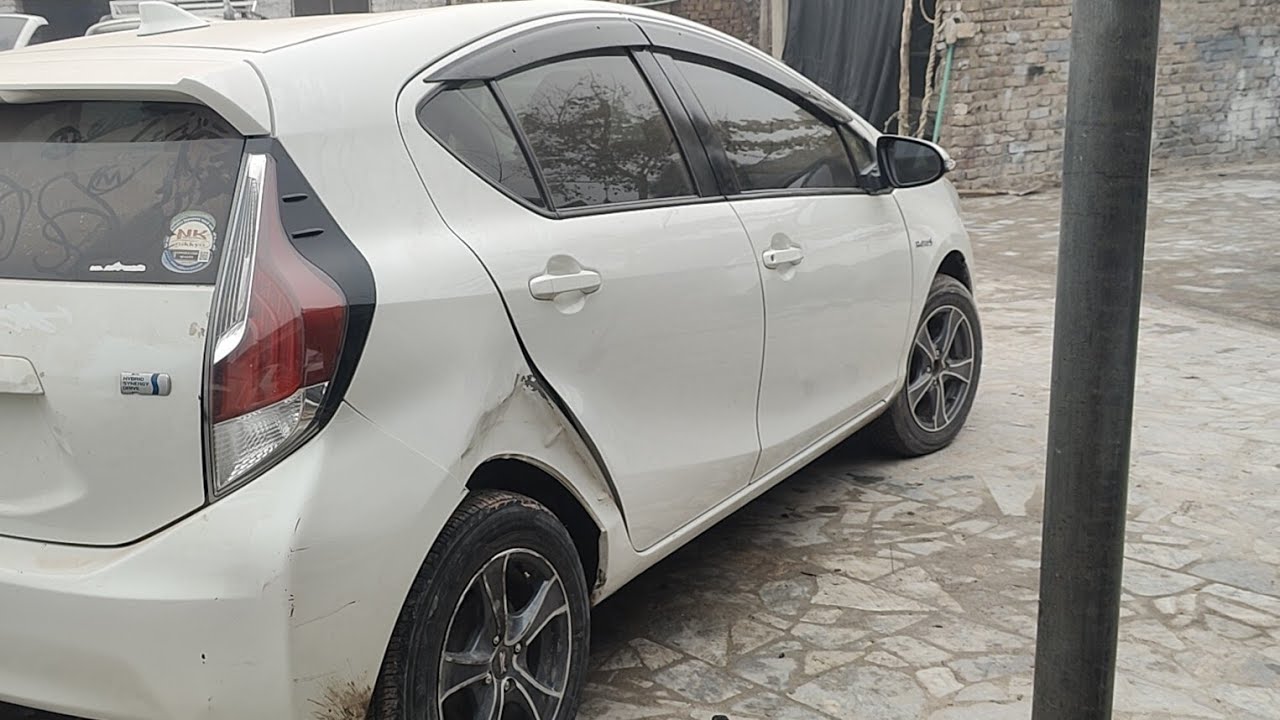 Toyota Aqua Rear Quarter Panel Repairing - YouTube