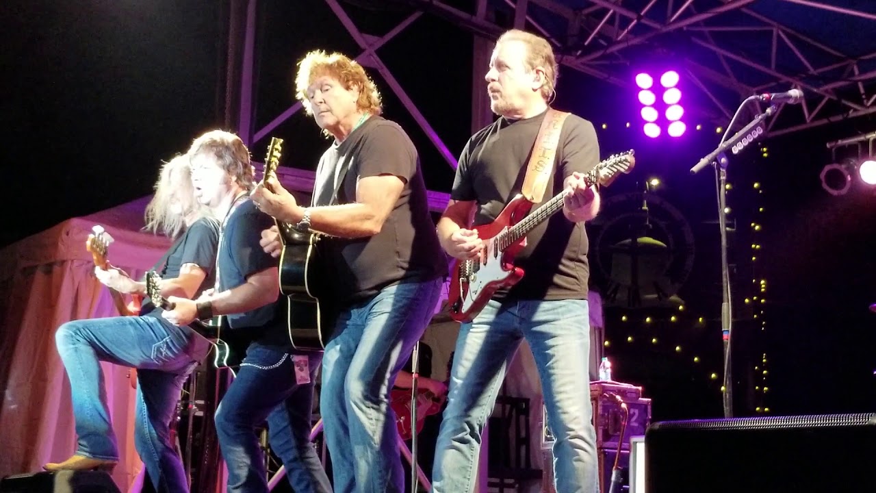 Outlaws/There Goes Another Love Song/Hurry Sundown/Freeborn Man - YouTube