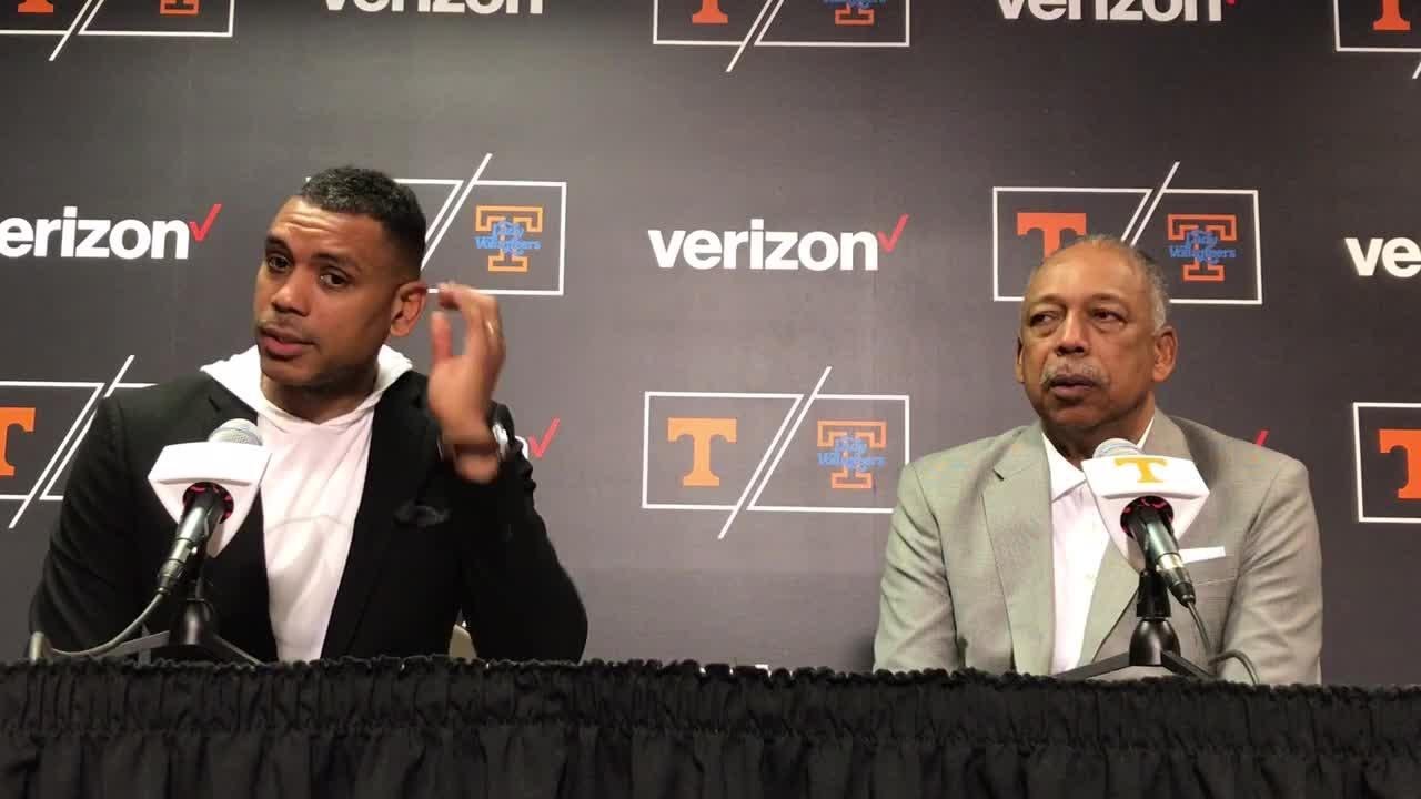 Allan Houston, Wade Houston talk Vols basketball, Rick Barnes - YouTube