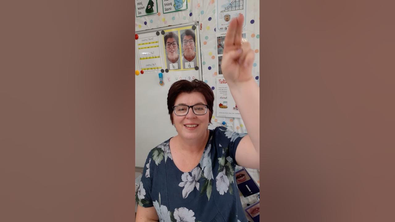 Sky Writing / Letter formation - YouTube