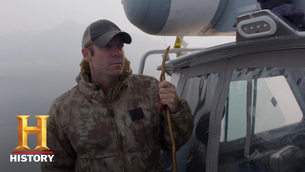 Alone: Clay's 10 Items Can Go the Distance (Season 8) | Exclusive ...
