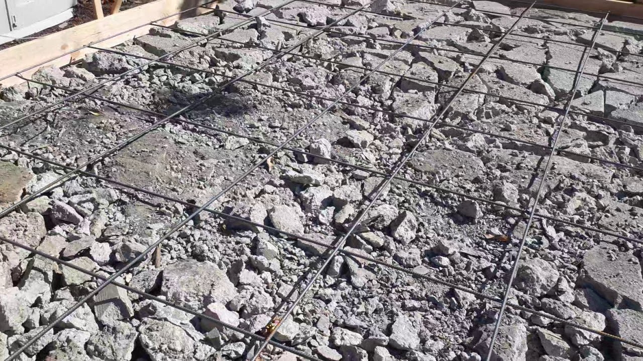 Veterans concrete,...rebar at new elevated slab - YouTube
