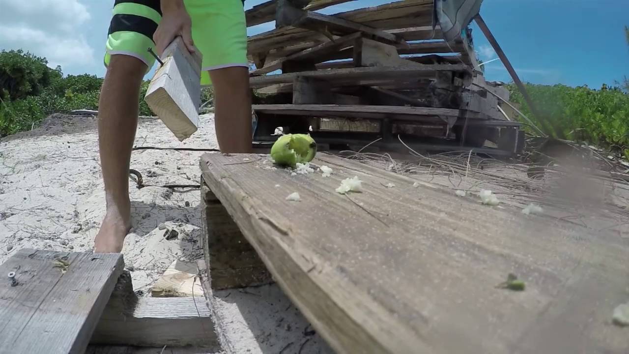 Smashing stuff 1080/120 - YouTube