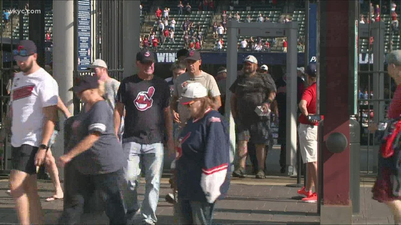 Cleveland Indians fans cherish memories after team plays final home ...