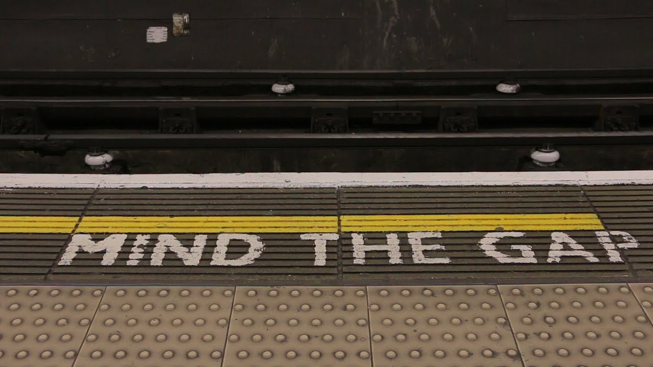 London Underground: The Mother of all Gaps - YouTube