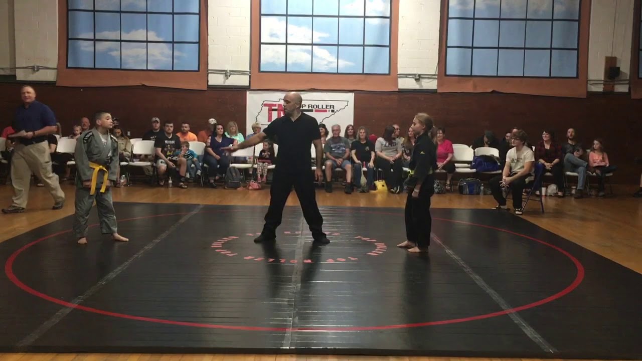 TN Top Roller 4: Colton Meeks vs Olivia Clark - YouTube