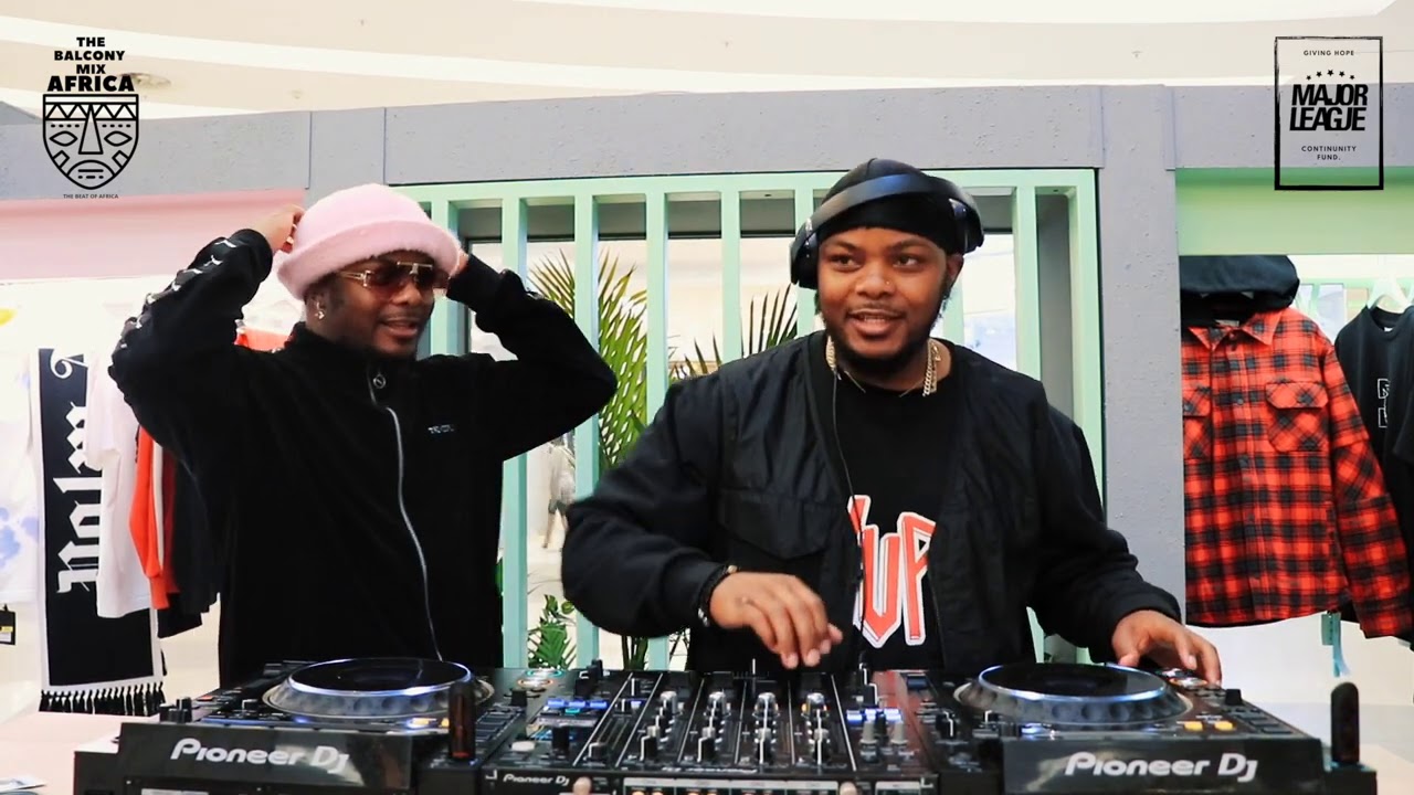 Amapiano Live Balcony Mix Africa 26 ( YAWA Africa - Pop up Store) - YouTube