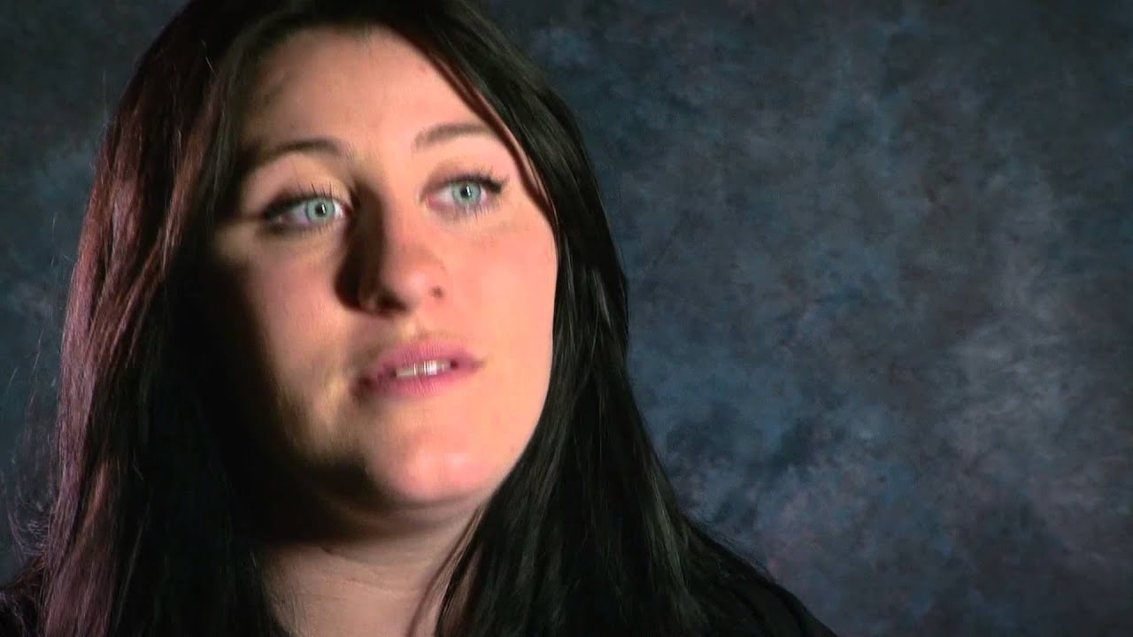 Kelly-Sun Maisonneuve Renaud, étudiante - YouTube