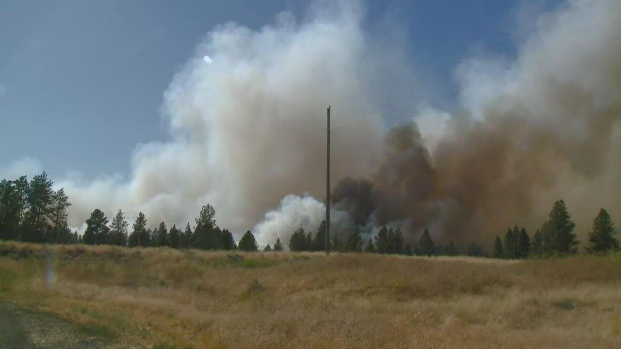 Williams Lake Fire | Fire burning over 3,000 acres, Red Cross shelter ...