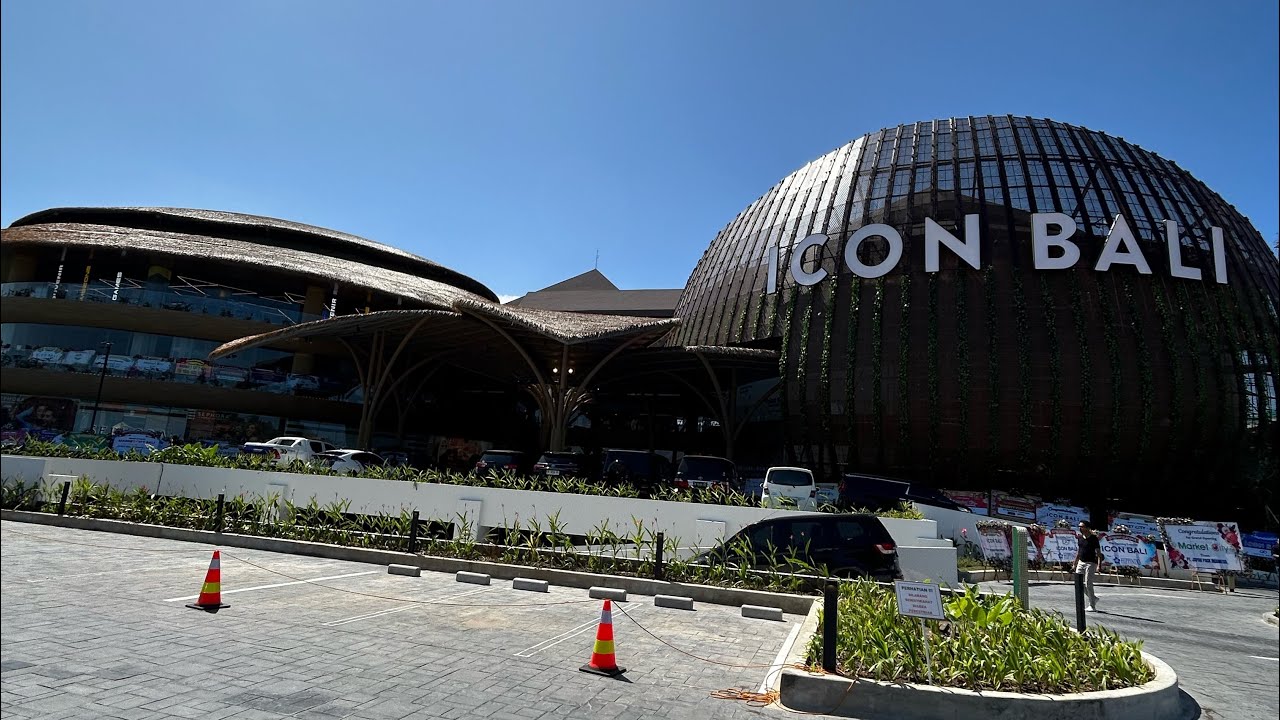 WOW LOOK AT THE NEW SUPERMALL ICON BALI !! - YouTube