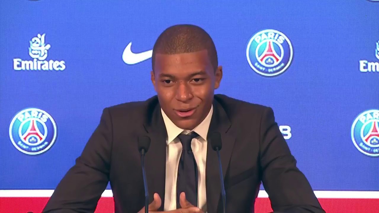 Présentation de Kylian Mbappé au PSG - YouTube