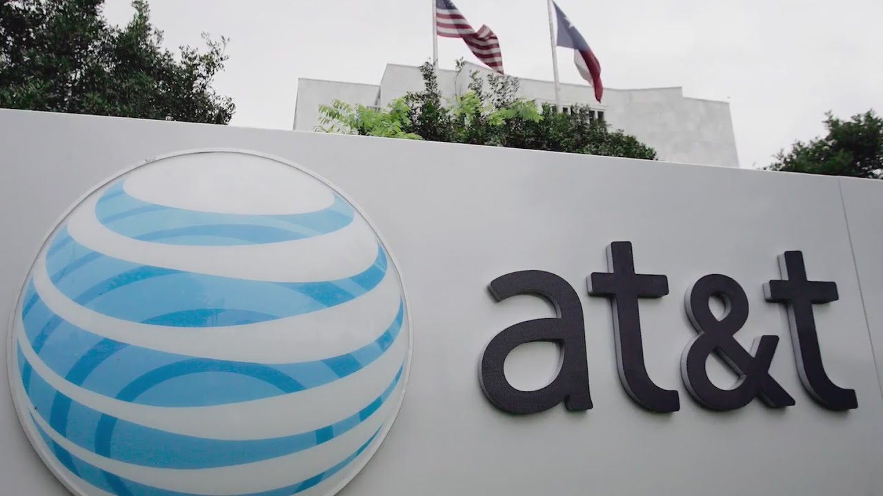 Nationwide AT&T cell service outage - YouTube