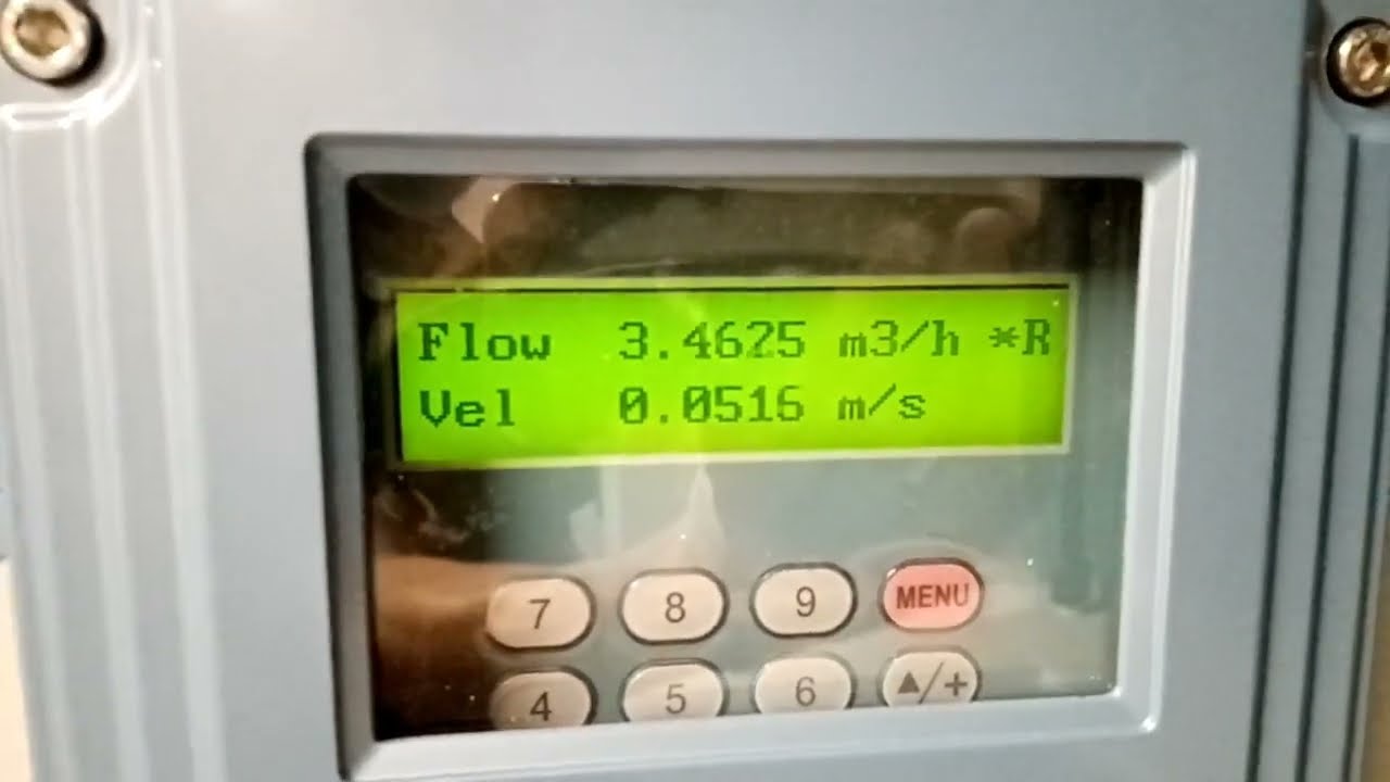 Ultrasonic Flow meter installed in pipe riser. - YouTube