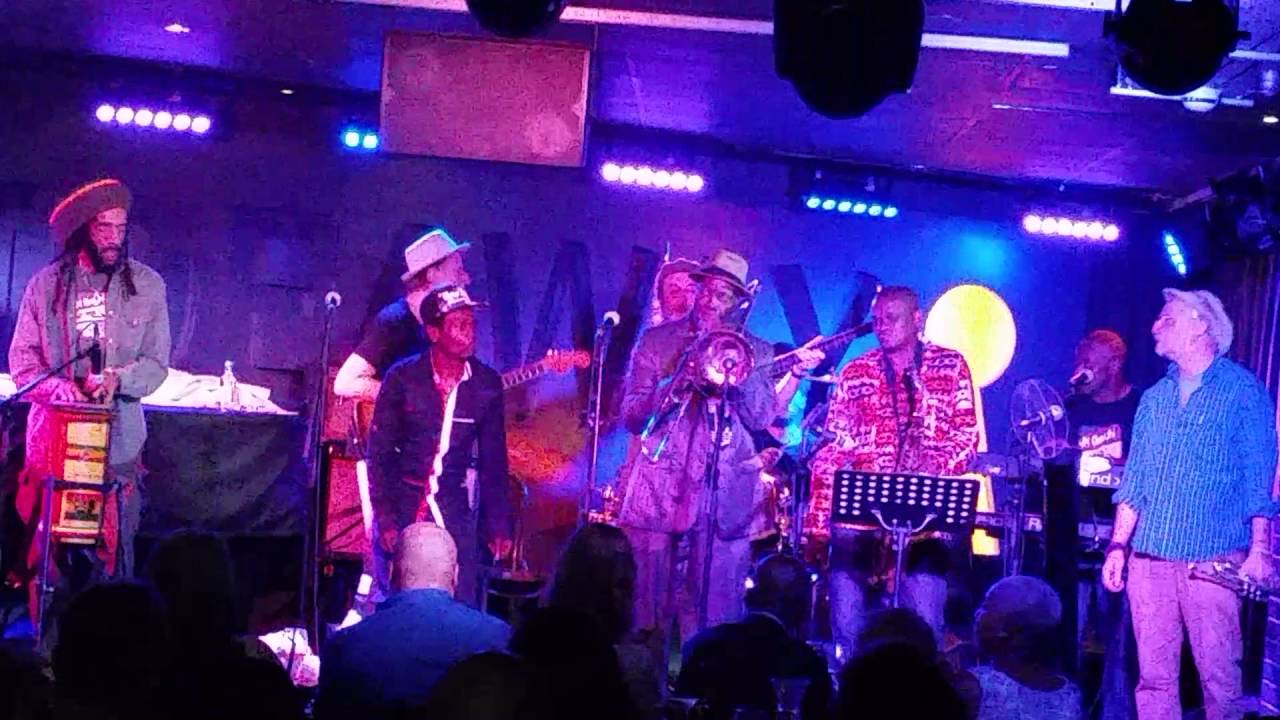 Hot Milk - Vin Gordon & The Real Rock Band - YouTube