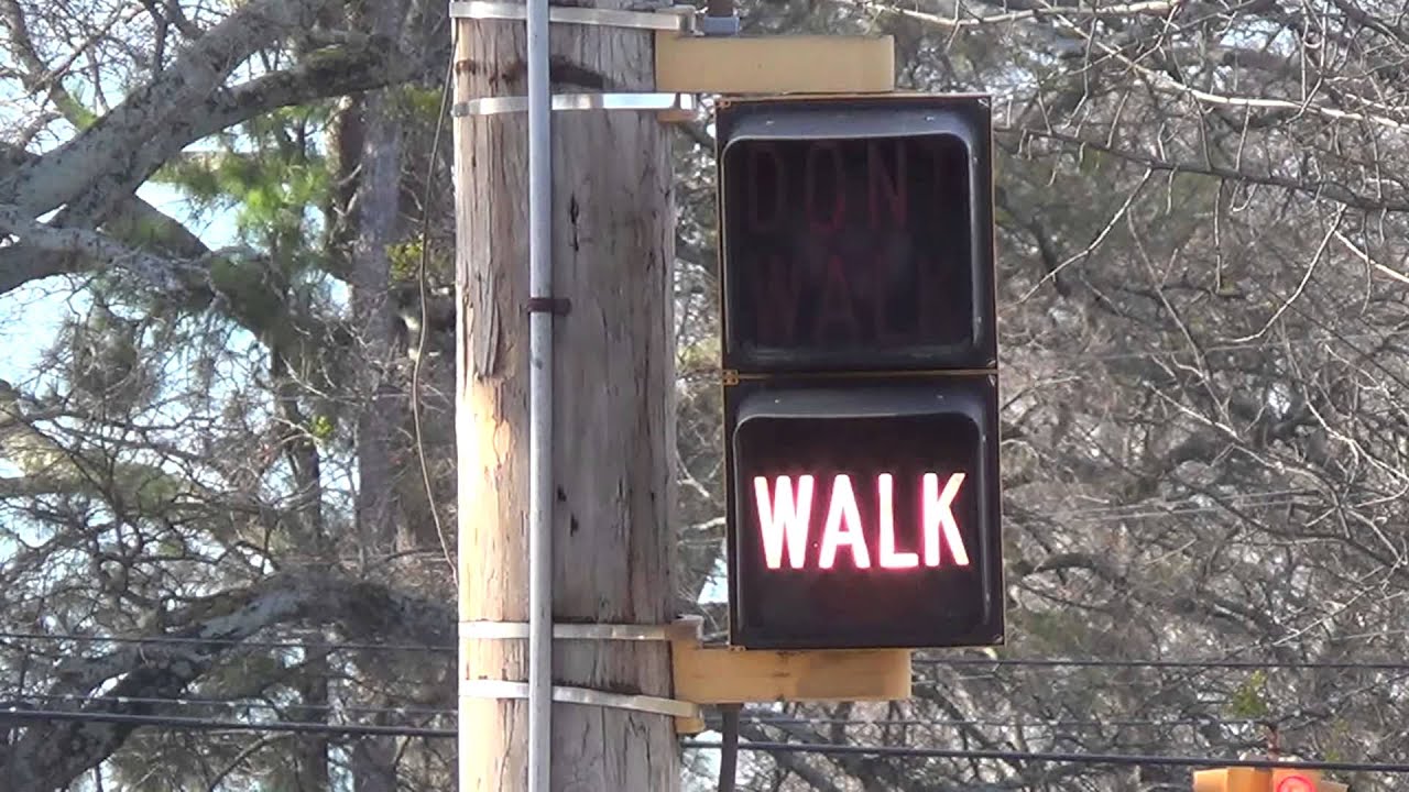 12 inch Durasig Pedestrian Signal - YouTube