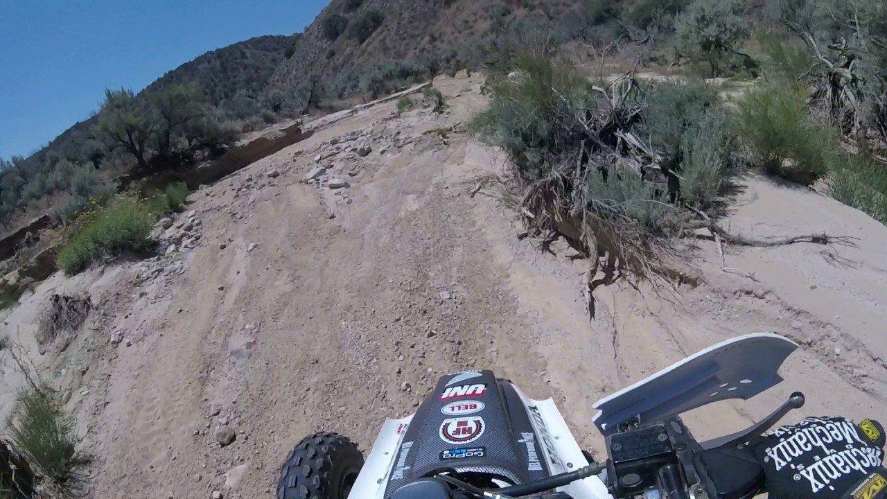 BALLINGER CANYON TRX 250R - YouTube