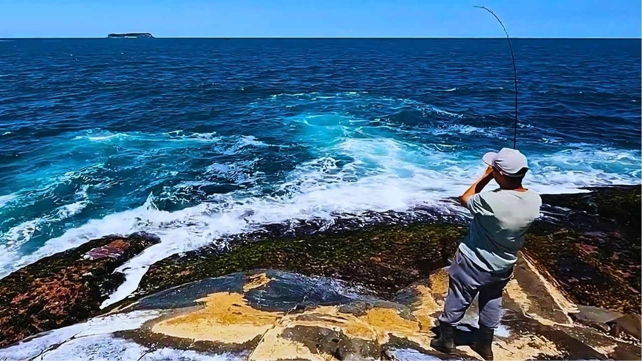 Pesca de Costão: Estratégias Para Fisgar Os Maiores Peixes! - YouTube