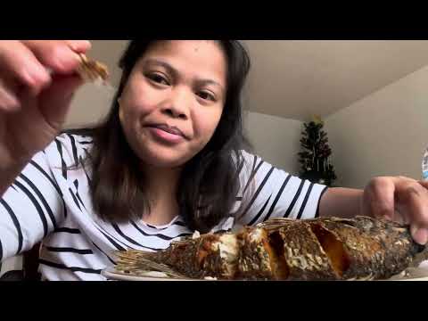 Nag preto si Scott nang Nepaka crispy na tilpia Tara kaon nata - YouTube