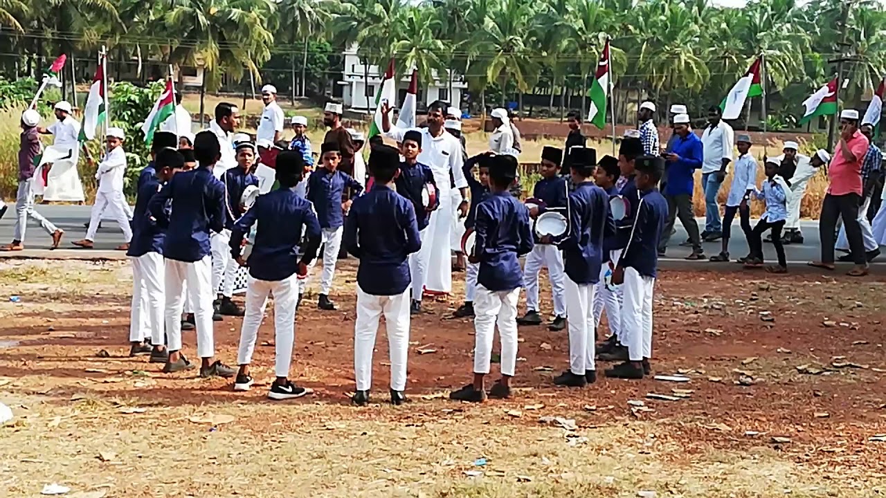 Cherumba dhuf mutt 😎😎😎(1) - YouTube