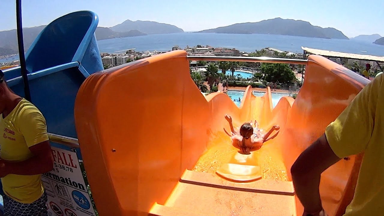 Freefall Water Slide at Aqua Dream Water Park - YouTube